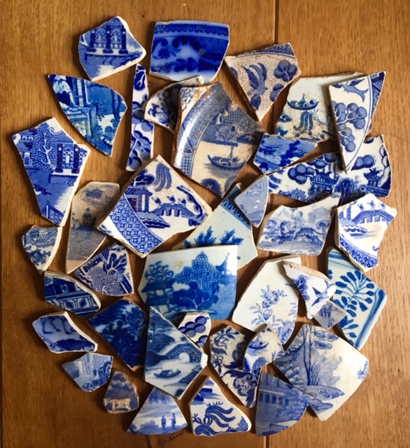 Pottery from the foreshore – A Mudlark's Diary